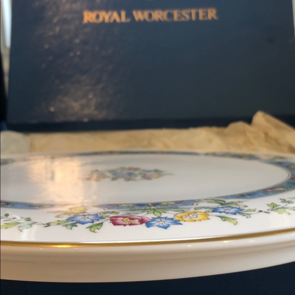 Royal Worcester | Dining | Royal Worcester Cake Plate | Poshmark